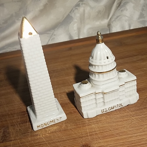 Accents | Dc Salt And Pepper Shakers Wash Monument Capitol | Poshmark